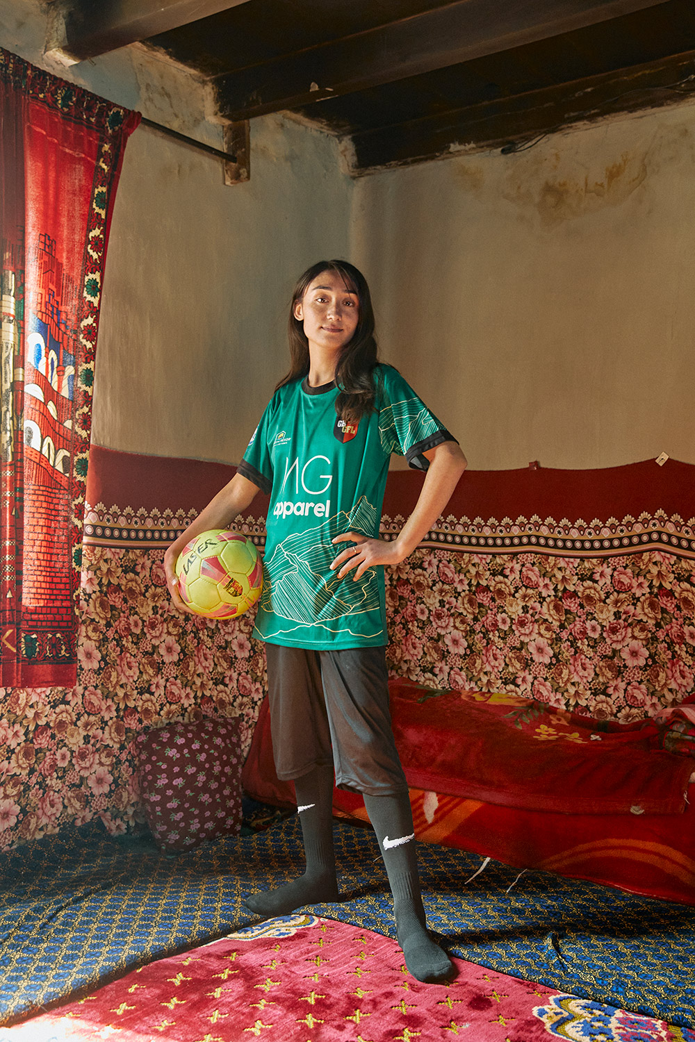Girls Move Mountains X PERSONAL – Anna Huix